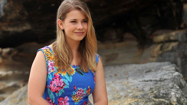 Bindi irwin return to nim's island : on the Hallmark Channel - Canada ...