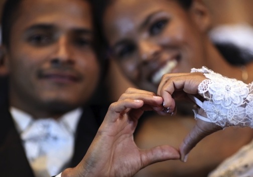 Love test reveals newlyweds true feelings : Researchers Say - Canada ...