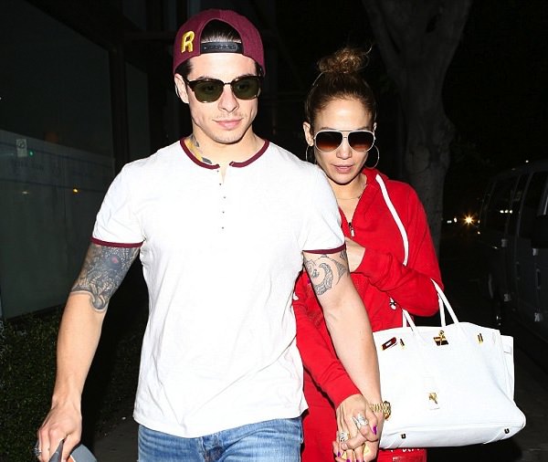 She's STILL Jenny from the Block! J.Lo's relives her youth - Canada ...