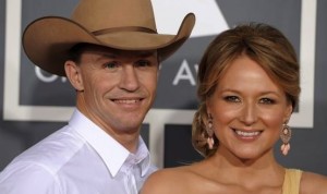 Jewel and Husband Ty Murray Split After 16 Years - Canada Journal ...