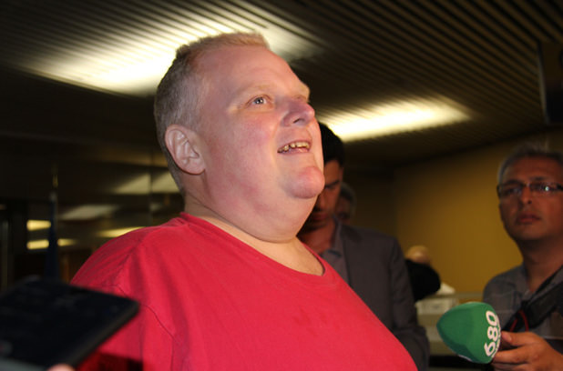 Former Toronto mayor Rob Ford released from hospital to recover at home ...