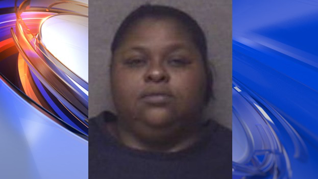 Sabrina Davis : Woman stabbed with fork for 'taking the last rib ...