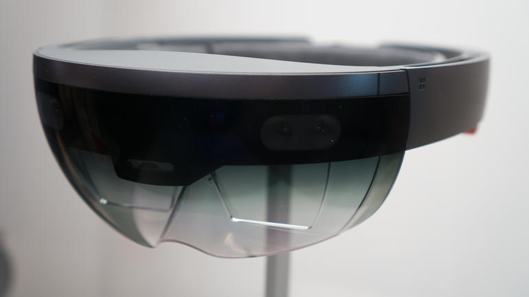 Microsoft's HoloLens Developer Kit Now Available For Pre-Order "Report ...