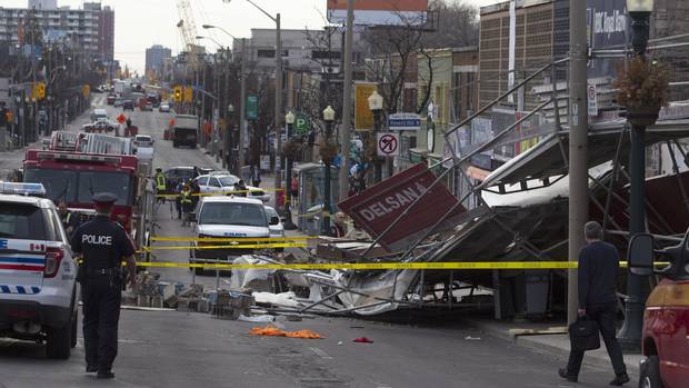 Structure collapses in Toronto, at least seven injured "Photo" - Canada ...