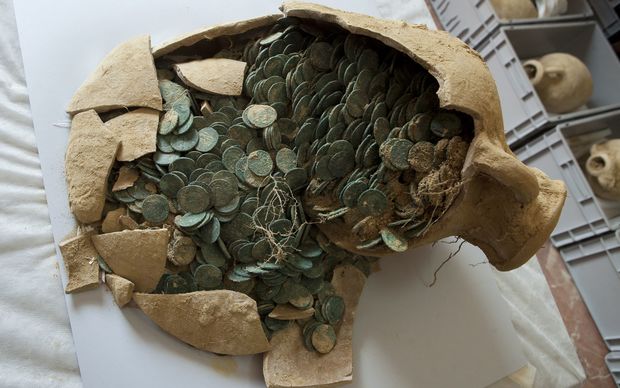 Haul of ancient Roman coins unearthed "Photo" - Canada Journal - News ...