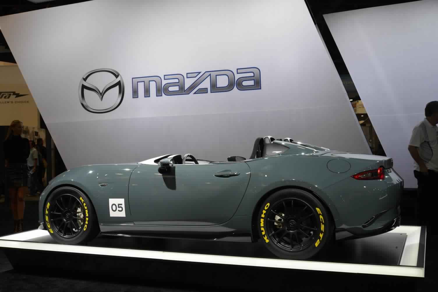 Next Generation Mazda MX-5 could use carbon fiber to cut weight ...
