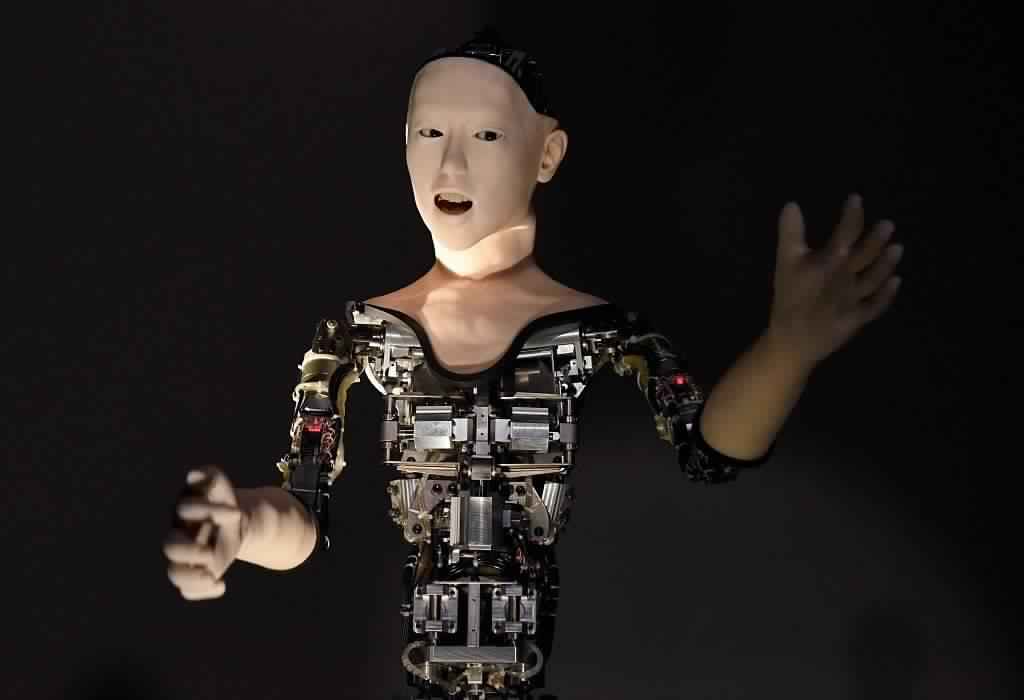 Unique Japanese robot's facial expressions mimic humans (Watch) - Canada Journal - News of the World