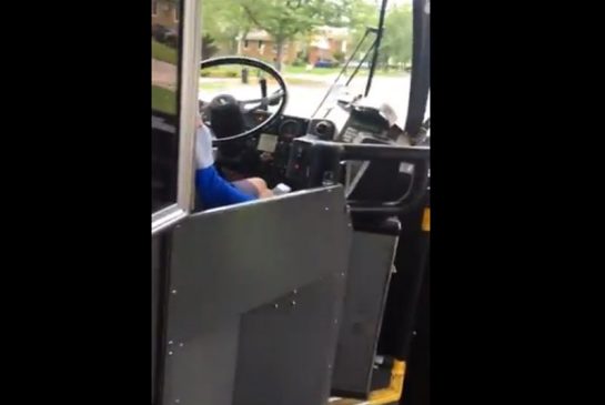 TTC bus driver caught using cellphone while driving (Video) - Canada ...